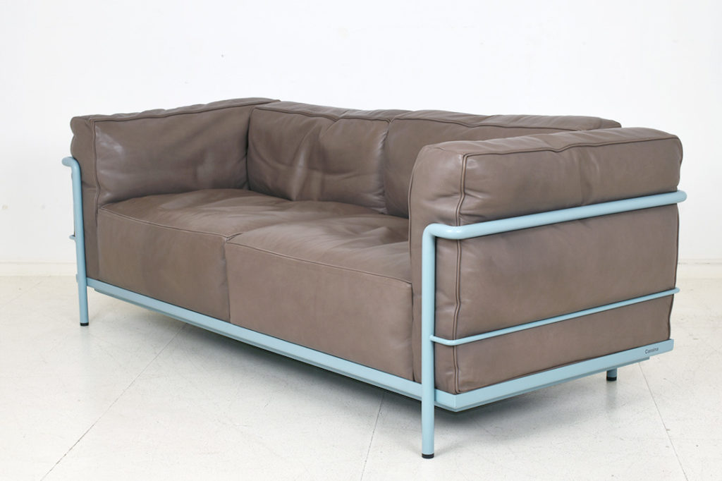 LC3 2-Sitzer Sofa | Le Corbusier | Cassina | Designklassiker | Schweiz